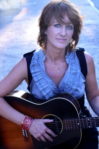 PRESS/PHOTOS : amy correia